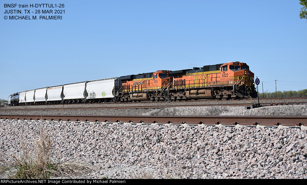 BNSF train H-DYTTUL1-26